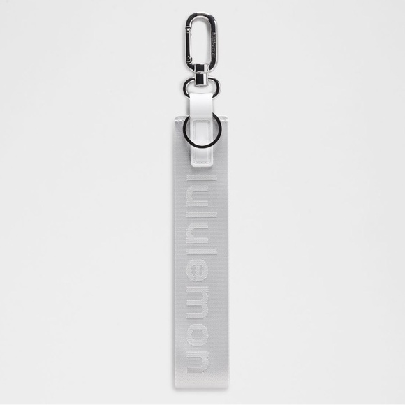 lululemon athletica | Accessories | Nwt Lululemon Never Lost Keychain ...